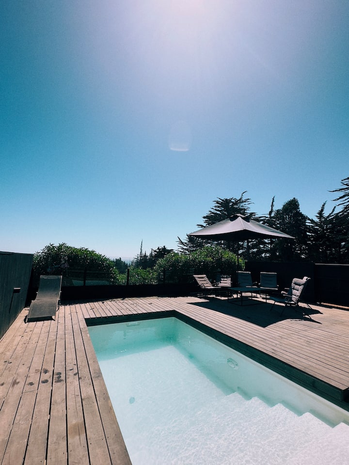 Vista A Punta De Lobos, Rampa De Skate, Piscina - Pichilemu