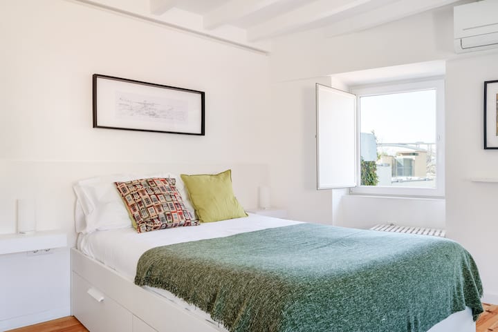 Saferent • Flora Apartments, Studio W/ Garden View - Porto