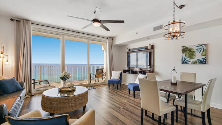 Gulf Front! Private Balcony & Amazing Sunsets - Panama City Beach, FL