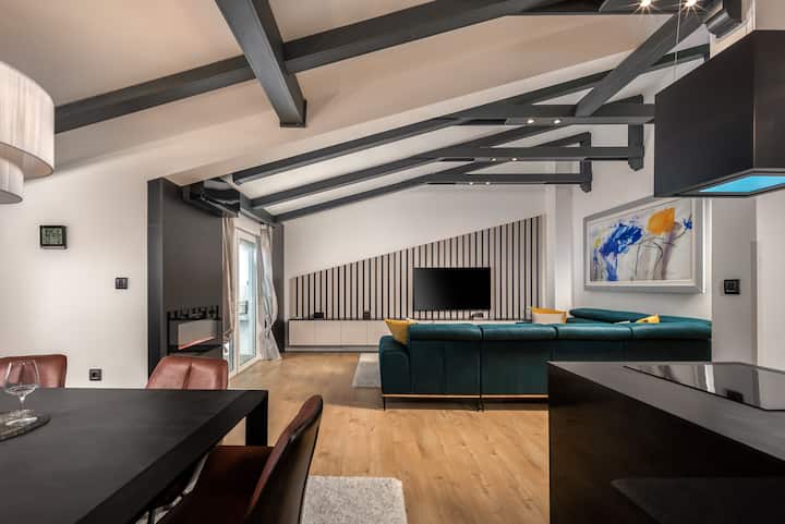 Luxury Seaview Apartment – 50 Meters From Beach - Selce