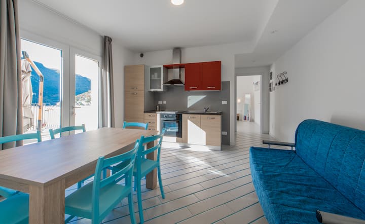 Apartment In Villa, With Swimming Pool - Finale Ligure