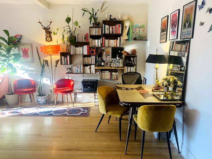 Grande Chambre Lumineuse Avec Terrasse Magnifique - Laval