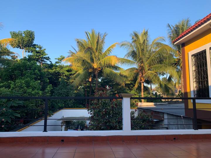 Villa Isabel 20 Minutes From Plaza Las Americas. - San Antonio Suchitepéquez