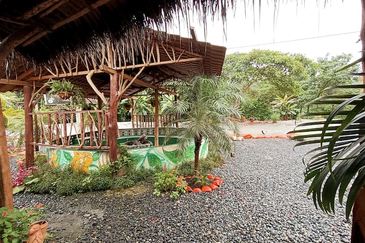 Alojamiento De 3 Habitaciones Para 4 Personas. - Pastaza