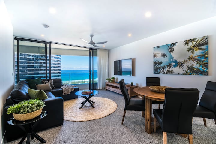 Ocean Views @ Oracle Level 17 - Broadbeach