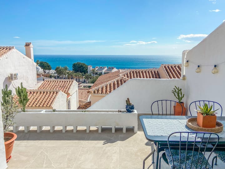 Newly Renovated Apartment With Pool And Terrace - Nerja