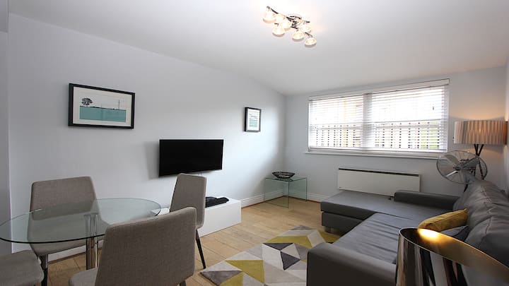 2 Bed Chiltern Street Apartment Marylebone K - London, UK
