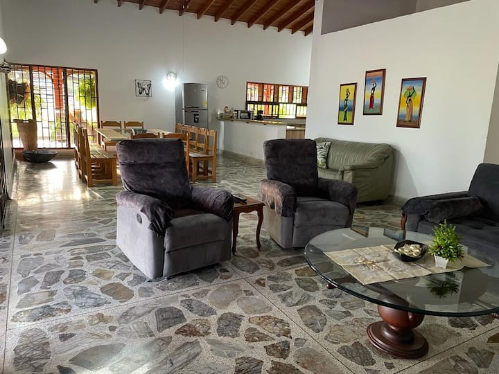 Finca La 4 Barbosa Antioquia - Barbosa