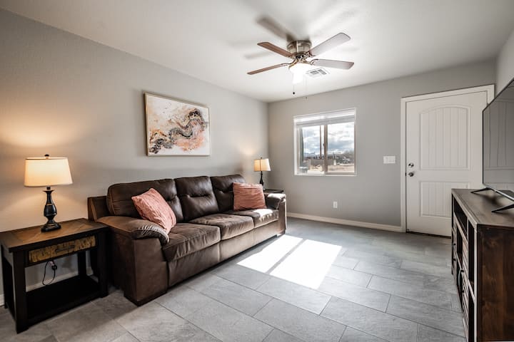 New Centrally Located Unit - Kingman, AZ
