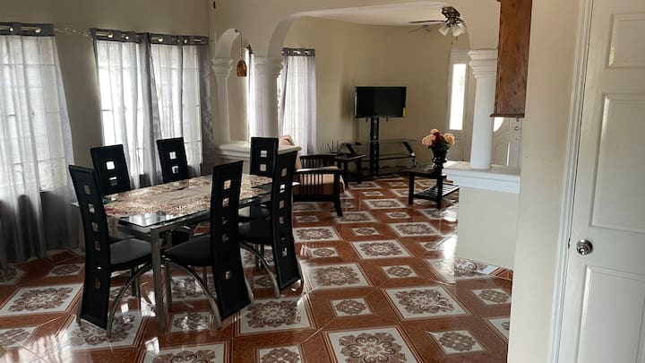 Thoby Airbnb - Haïti