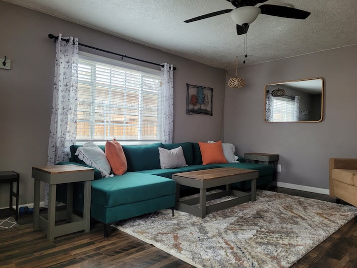 Travelers Enjoy Spacious Rm In Fully Equipped Home - Farmington, NM