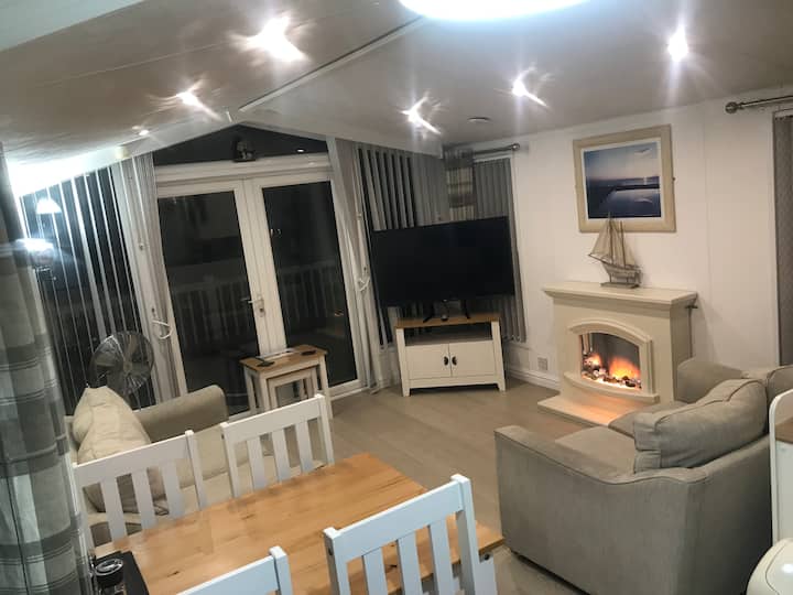 Hot Tub Caravan North Wales Golden Sands Resort - North Wales