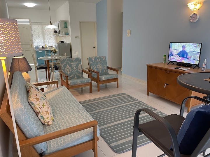 Sunset Cove - Pasir Panjang