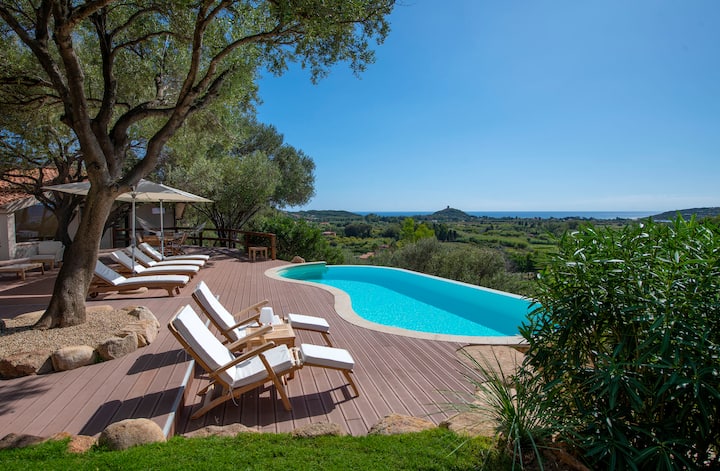 Villa S'ollastu - Stylish And Elegant Pool Villa - Teulada