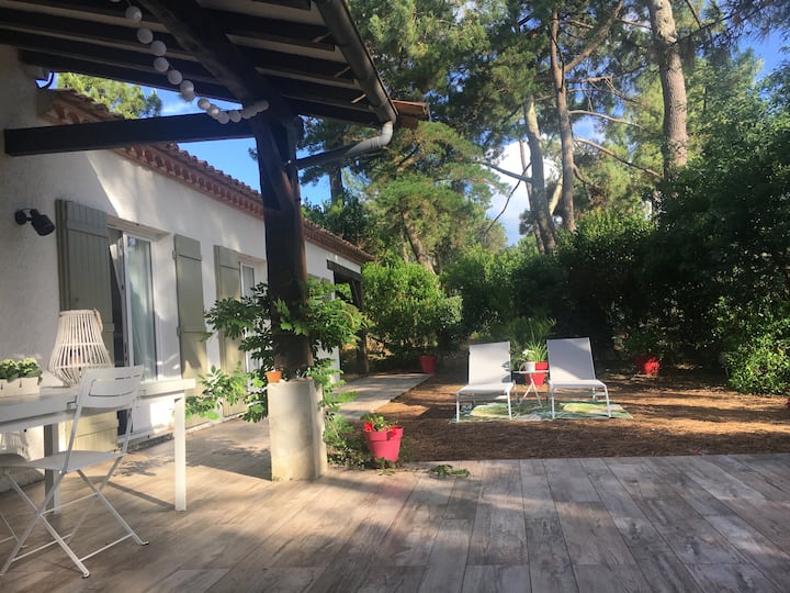 Villa De 4 Chambres Piraillan Au Calme - Arcachon