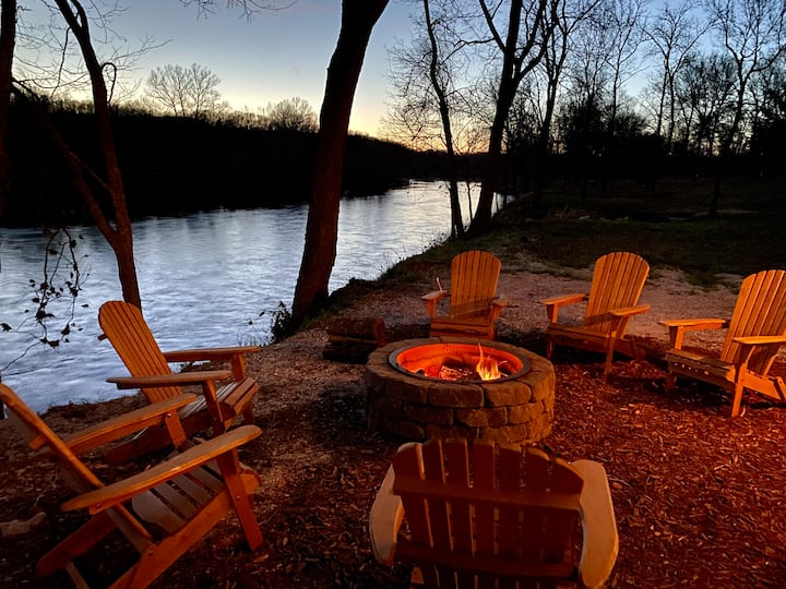 The Patsy At High Bank - Elk River Front Cabin - Missouri