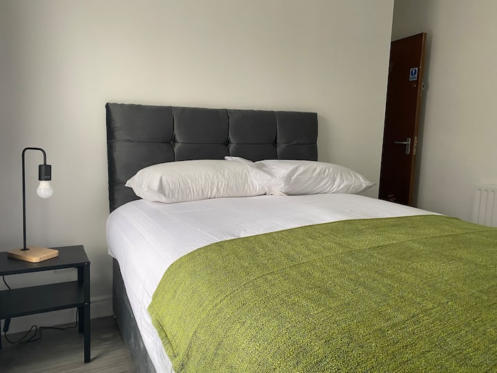 Double Room - Botanic, Belfast (2nd Floor) - Belfast