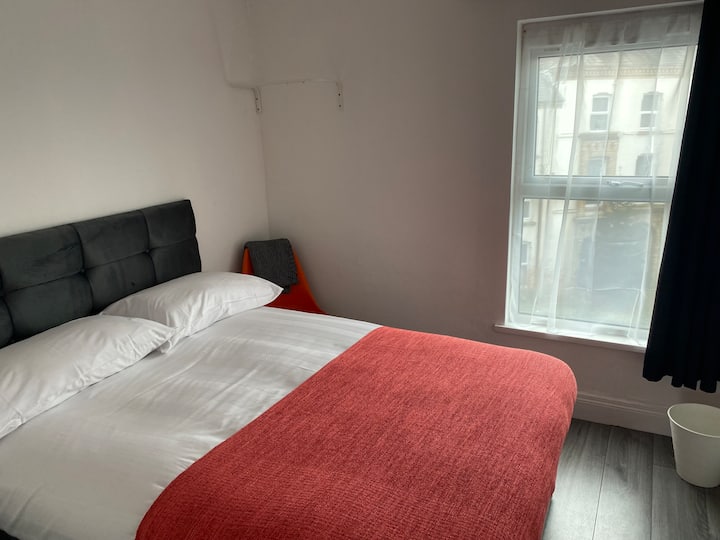 Double Room - Botanic, Belfast (2nd Floor) - Belfast