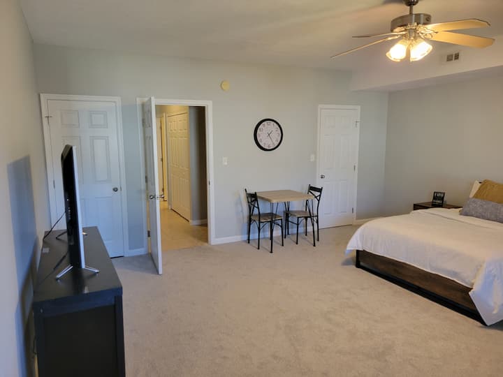 Private Basemant - Lynchburg, VA
