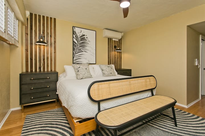 Bamboo Breeze Hotel Suite - Honolulu, HI