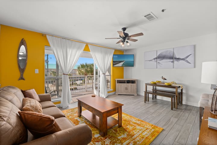 Swashbucklin' Swordfish Condo - Steps To The Beach - Destin, FL