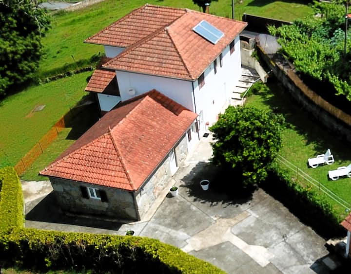 Havre Familial Avec Jardin Et Vue - Tui