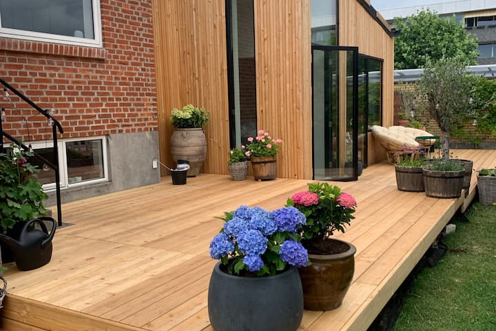 Tæt På Strand & Metro, Med Stor Have,børnevenligt - Copenhagen