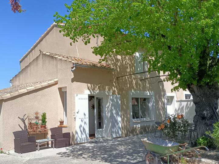 Jolie Maison Au Pied Du Luberon - Cavaillon