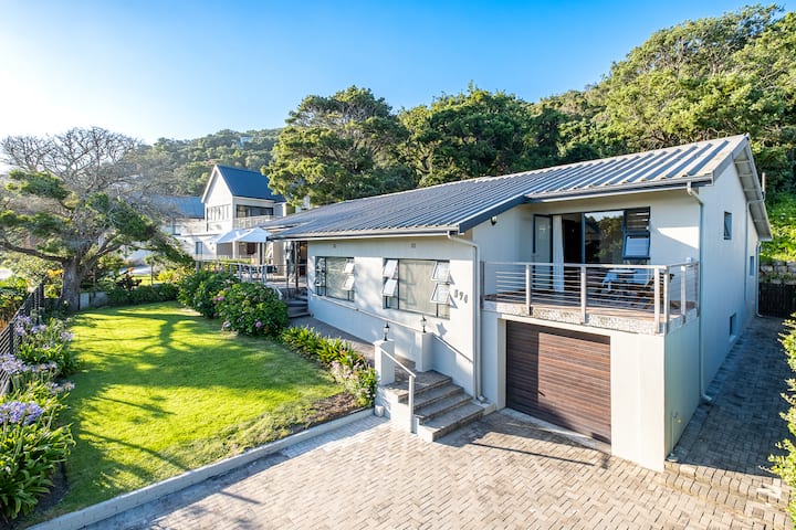 Waterside Holiday House - ワイルダーネス