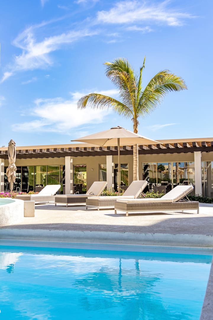 Stunning Oceanview Vv3,1 Bed /Ac/3 Pools/gym/clean - Cabo San Lucas