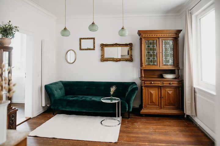 Am Neckarufer - Stuttgart