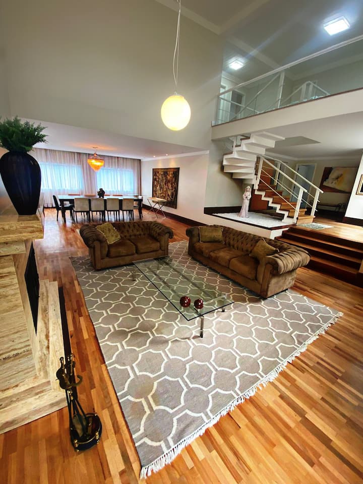 Mansão Casa Branca Campos Do Jordão No Centrinho - Campos do Jordão