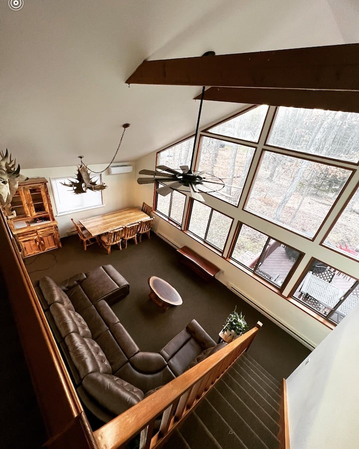 Fellowship Cabin - Pocono Lake