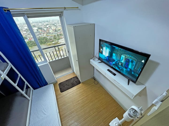 1br Condo Nr Airport&bgc,strongwifi+netflix T31223 - Taytay