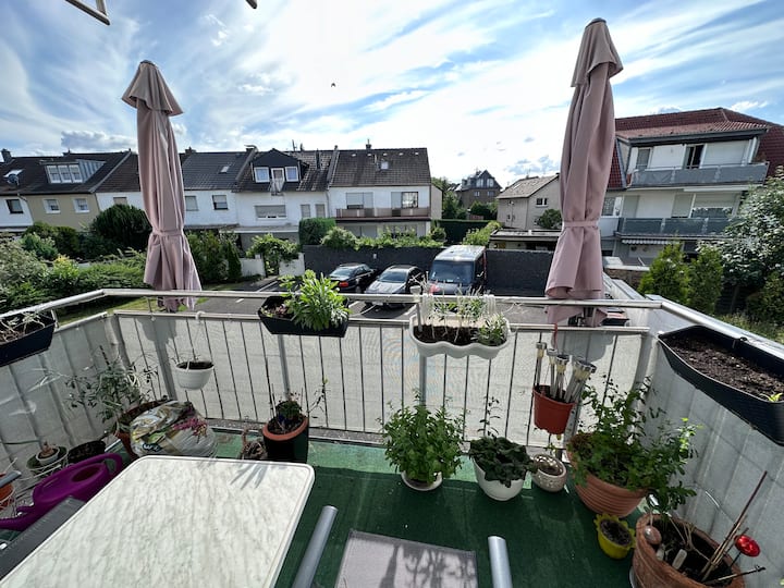 Bright Large 3 Room Oasis With Balcony - Cologne