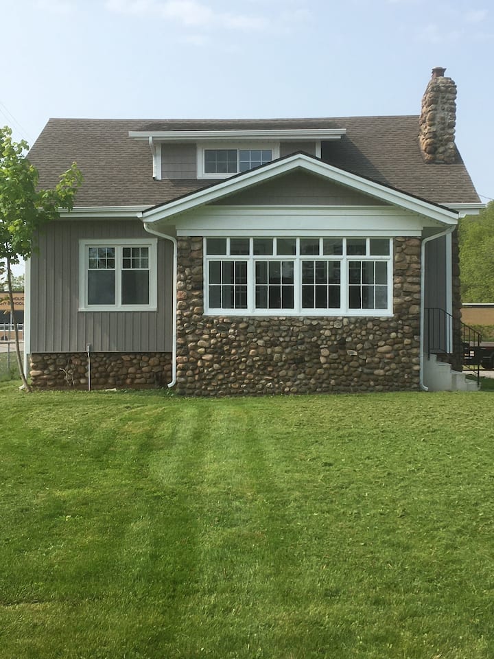 Cozy Retreat On Wine Route - Beamsville