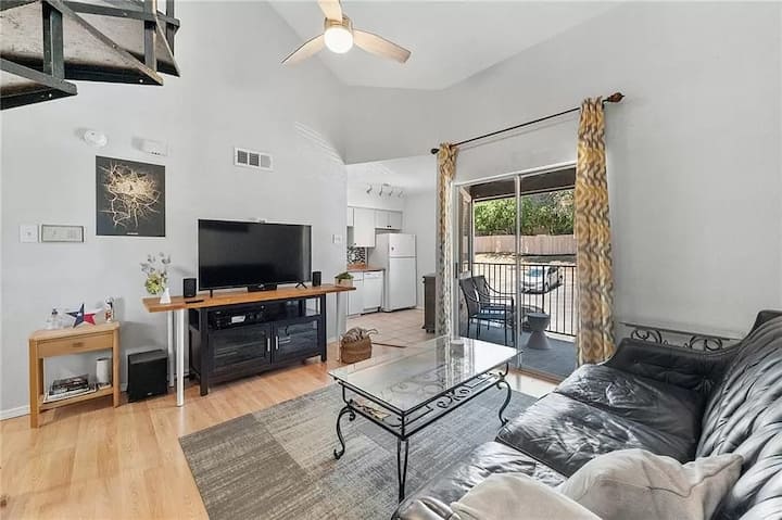 Multi Level Space <8 Min To Dtatx - Austin, TX