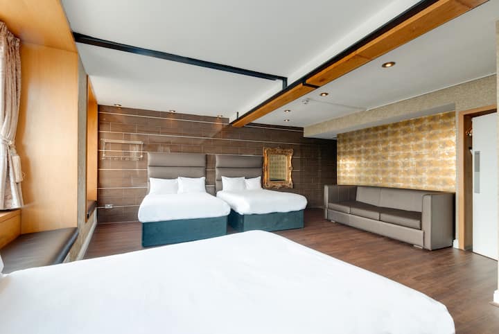 Boutique 56 Luxury Suite In Liverpool City Centre - Liverpool
