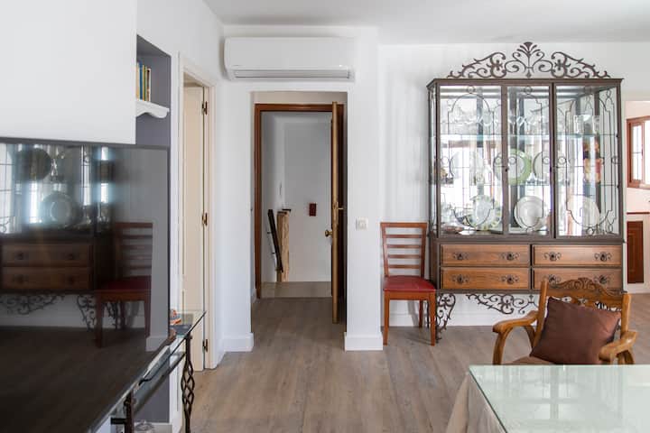 Apart Cruz Del Rastro Con Parking Gratis - Córdoba