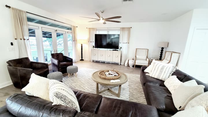 Poshpadz At The Lakehouse Sebring Legoland Rodeo - Lakeshore, FL