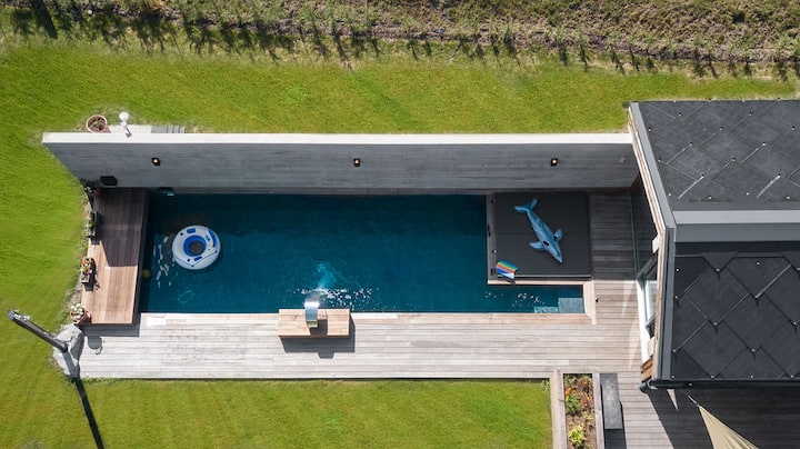 Chalet Aigle - Alpine Retreat With Heated Pool - Switzerland
