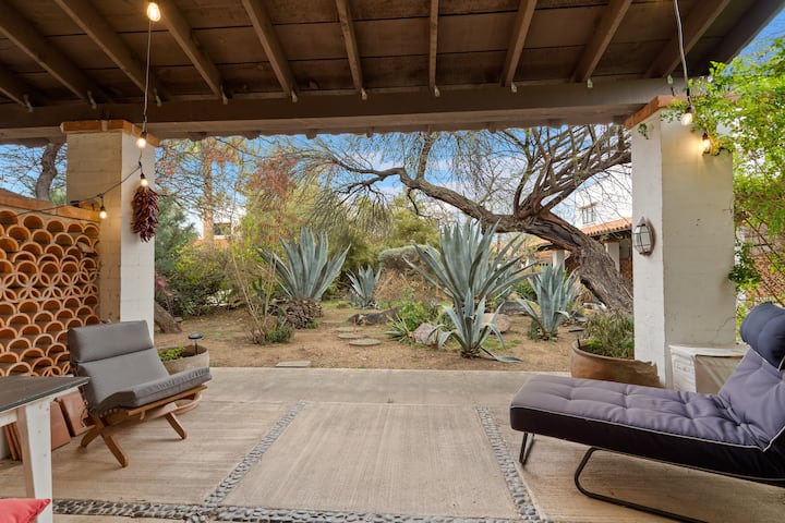 Stylish 2br Condo | 2 Miles To Uofa & Downtown - Tucson, AZ