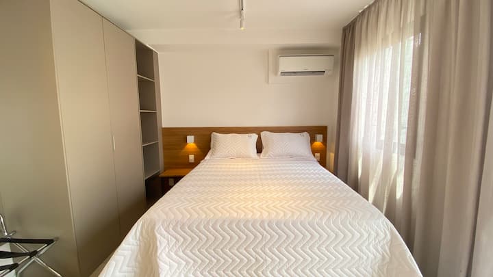 Shades Of Gray 12 -Bonito Apartamento Na Liberdade - Liberdade