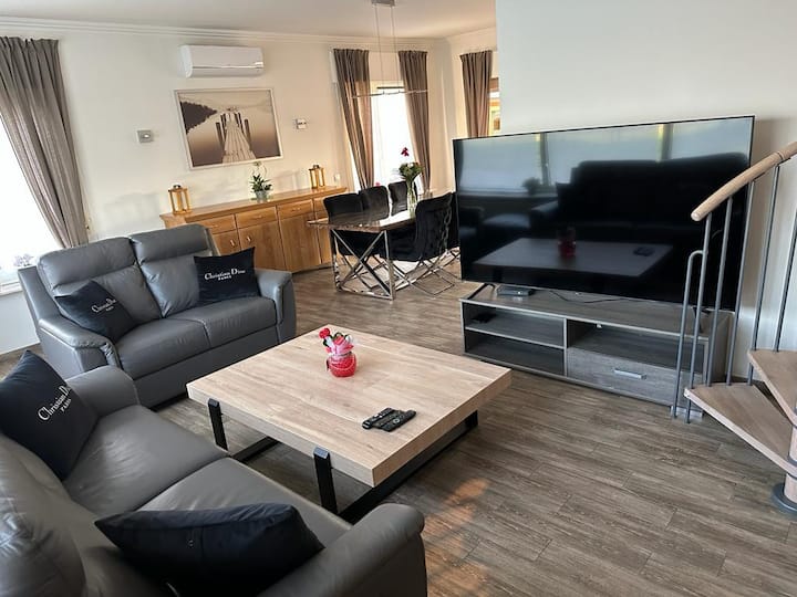 Akanda Guest House - Meise