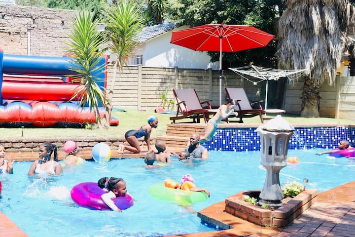 Horizn Events Venu & Accomodation (3 Suites) - Randfontein