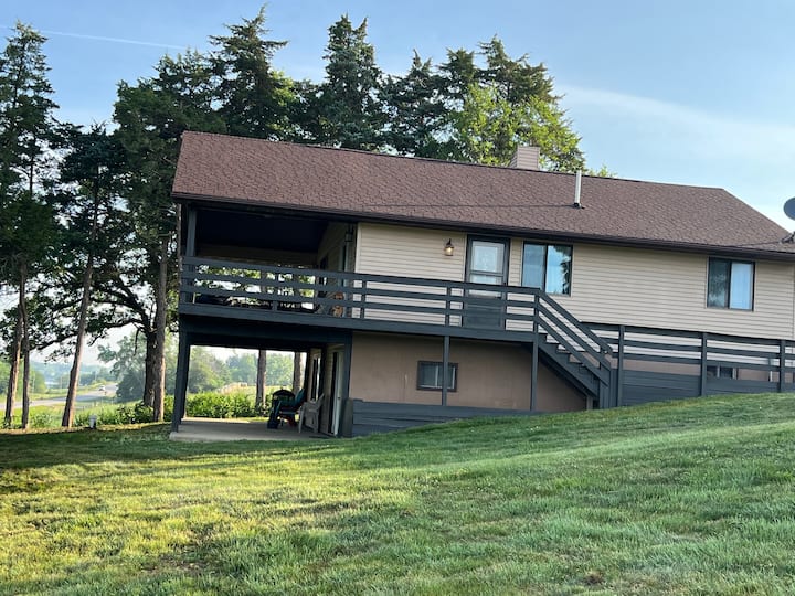 Rathbun Lake Vacation Rentals & Homes - Iowa, United States | Airbnb