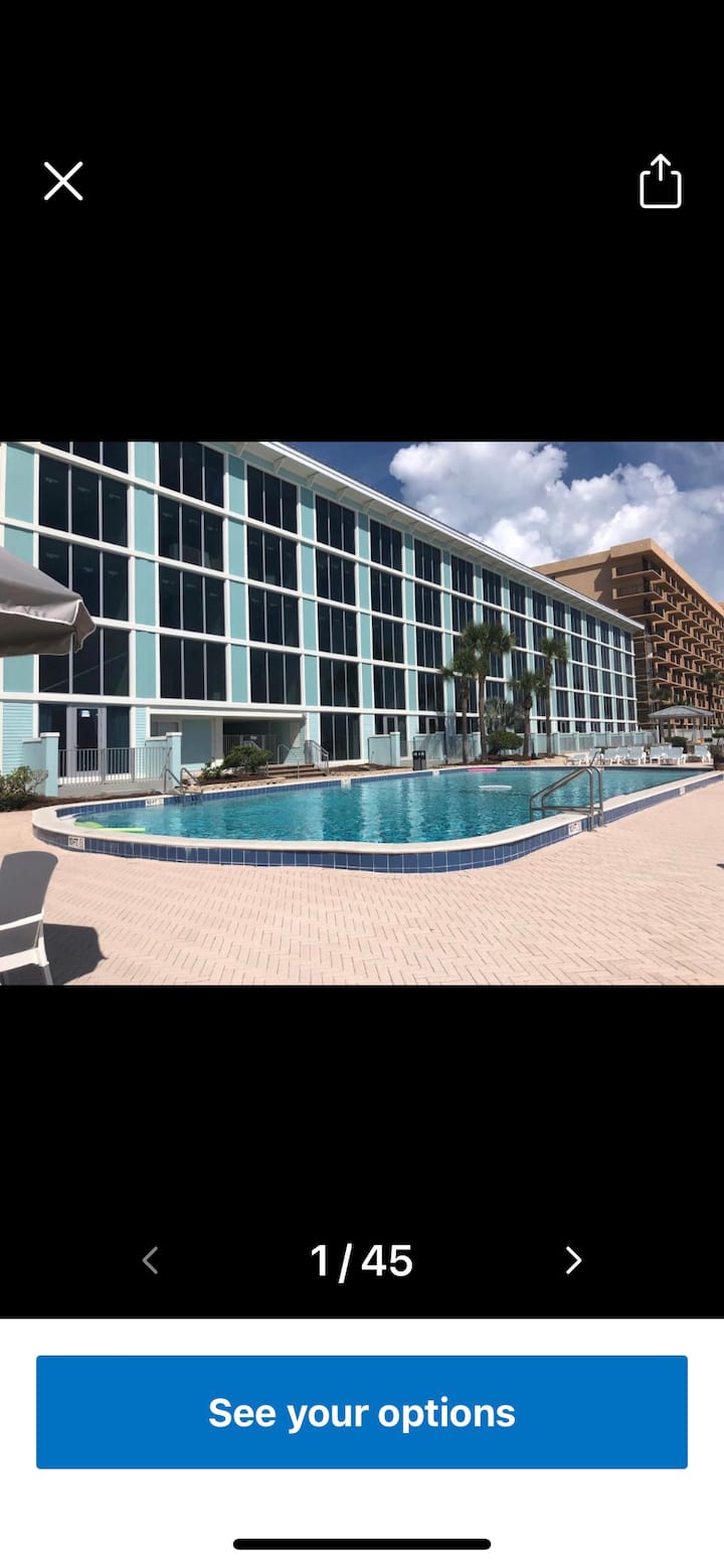 Home2sea - Daytona Beach, FL