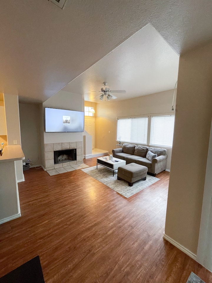 Hill Country Haven: Gateway To Txst And San Marcos - San Marcos, TX