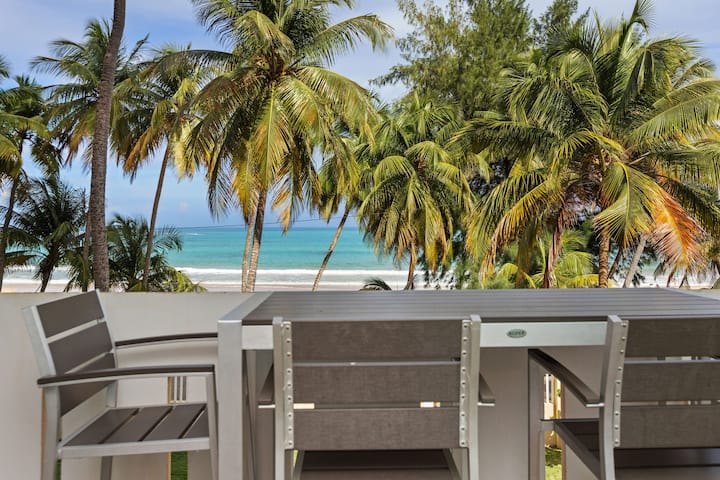 Playa Azul,view,location,parking - Luquillo