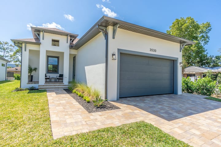 Heaven On Earth In The Heart Of Naples 30 - Naples, FL